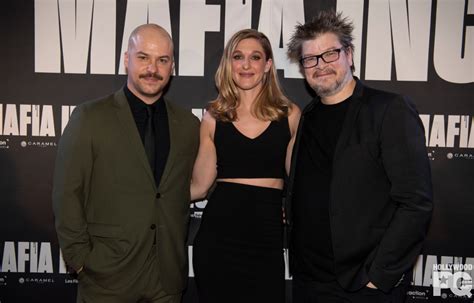 Beaucoup De Vedettes à La Première Du Très Attendu Mafia Inc