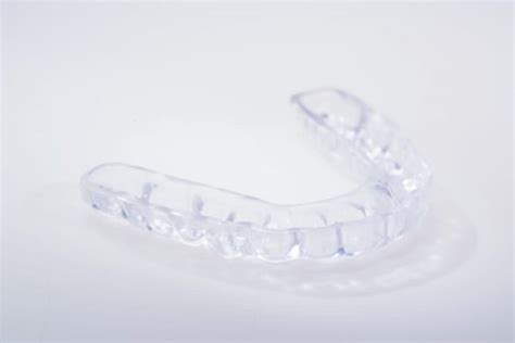 Con Una Guarda Oclusal Protege Tus Dientes Del Rechinamiento
