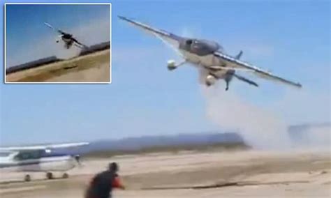 Plane Forced To Abort Landing At Last Minute To Avoid Striking Man Daily Mail Online