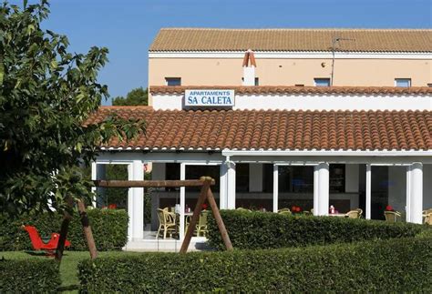 Apartamentos Sa Caleta En Cala Santandria Destinia