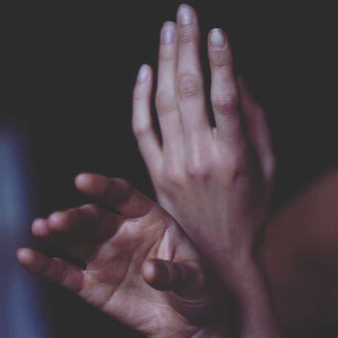 Tom Stocker Fotografie — Hands Of Fabienne S Hier Tom Stocker