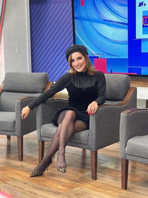 Larizza Mireles México Rcelebnylons