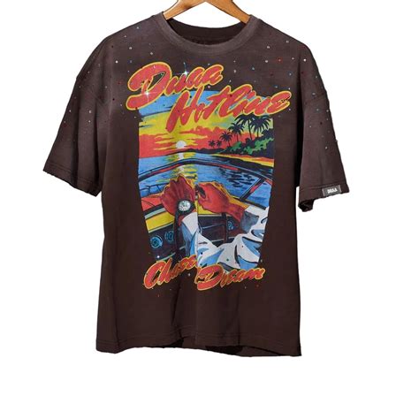 Duaa Hotline Wrist Game Tee Brown Elevate