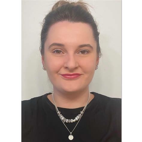 Jessica Hackenberg Store Manager Pandora Xing