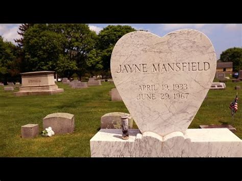 Visiting Jayne Mansfields Grave Pen Argyl Pa Youtube