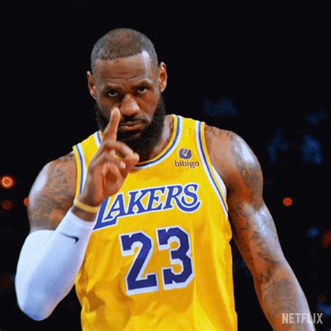 S De Lebron James Tenor