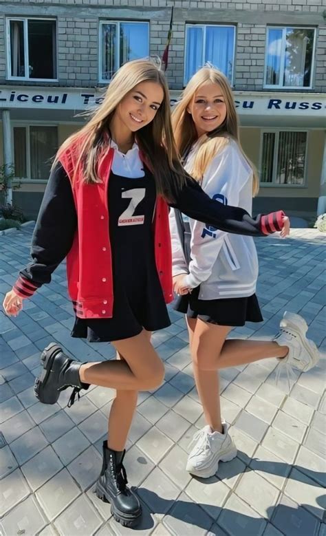 Ana Si Iuliana Beregoi Rhotcelebsromania