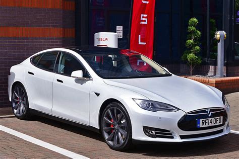Tesla Model S Review 2014 2025 Uk