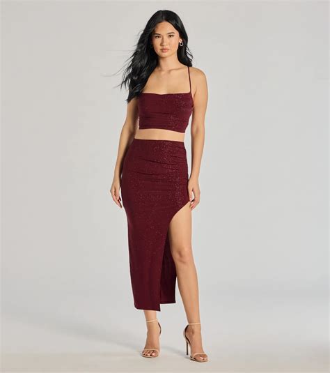 High Slit Skirts And Windsor