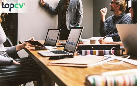 Nhân viên Digital Marketing là gì Mô tả công việc và mức lương chi tiết nhất