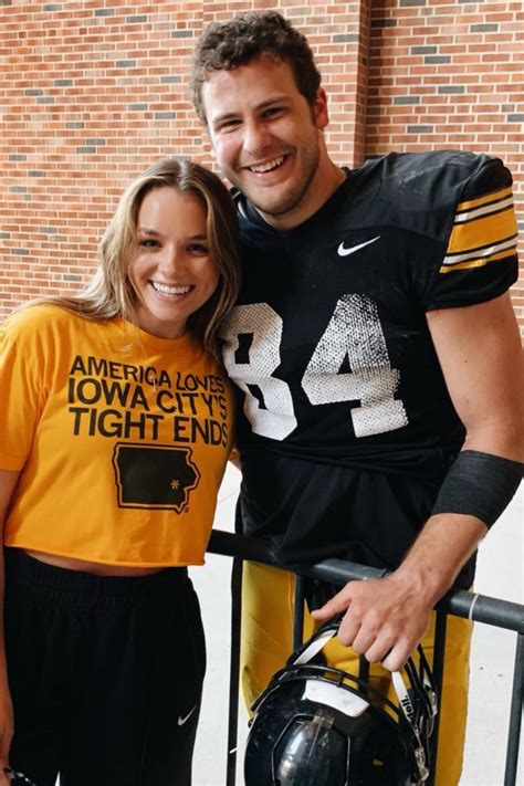 Sam Laporta Wife Is He Married To Girlfriend Callie Dellinger Players Bio