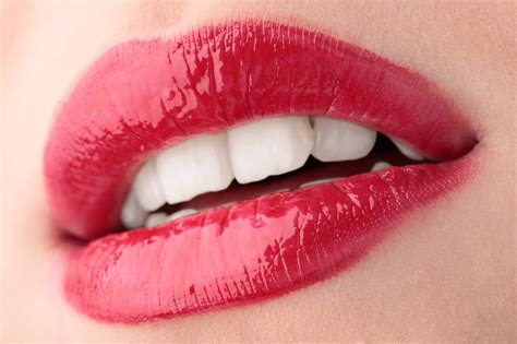 Lips Appreciation Day 16th March Days Of The Year