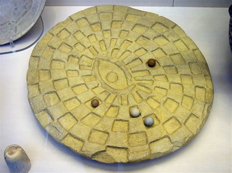 mehen - game similar to senet Ancient Egyptian Medicine, Egyptian Era ...