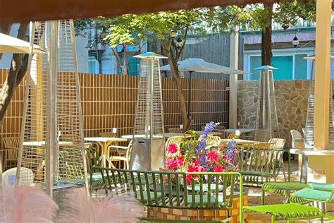 시원한 바람 맞을 수 있는 강남 야외 카페 6 시크릿 서울