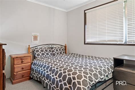 32 Emerald Street Emu Plains Nsw 2750