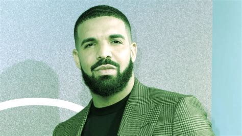 Bitcoin Bling Drake Is Latest Rapper To Flex Iced Out Ledger Wallet Decrypt