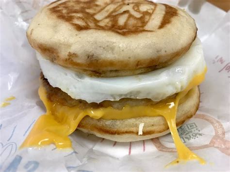 マックグリドルとは？甘い・美味しい？マフィンとの違いやグリドルの意味も紹介！ ちそう