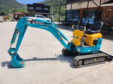 구보다 010급 1톤 미니굴삭기 U10 2020년 130시간 본 바가지 매매 전문가들