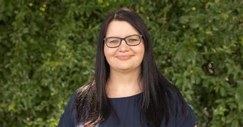 Tfa Alumna Ist Schulbuchautorin Teach For Austria
