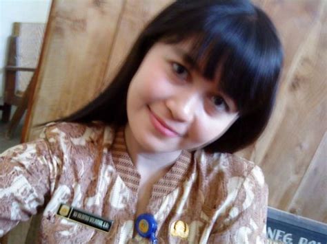 Guru Sd Cantik Dan Seksi Yang Terbakar Hidup2 Wisbenbae