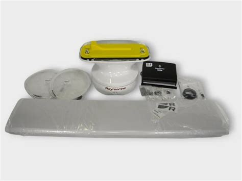 Raymarine Cyclone Pro 110w Open Array Radar System Add On W 4′ Ant T70495r Factory Reman 2yr