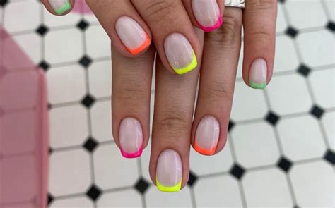60 Stunning French Tip Nail Designs You Need To Try In 2024