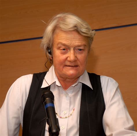 Profesora Ingeborg Puppe Expuso Sobre La Teoría De La Imputación Objetiva Y Su Aplicación Práctica