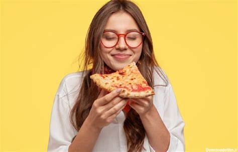 عکس لذت غذا خوردن