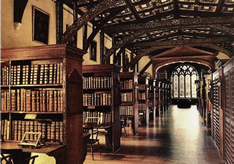 Dark Academia Library Wallpaper Tons Of Awesome Dark Academia