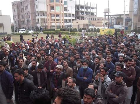 Dr Munawar Khan Munawar06840371 Twitter