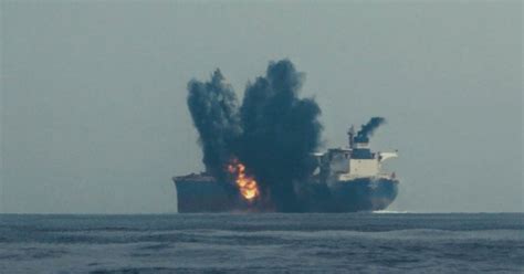 미·영 예맨 후티 반군 근거지 공습