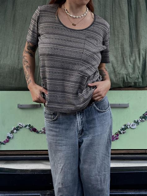 Absolutely Gorgeous Old Rip Curl Tee Beautiful Depop