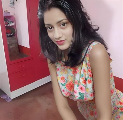 Telugu sex call girl house wife Hyderabad Banjara hills Ameerpet, Madhāpur
