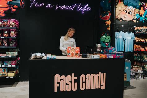 Fast Candy Via Vika