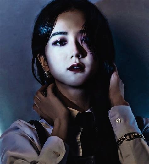 ปักพินโดย Write The Sky ใน Jisoo