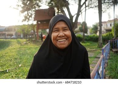 Portrait Muslim Malaysian Woman Smiling Feeling Stock Photo Shutterstock