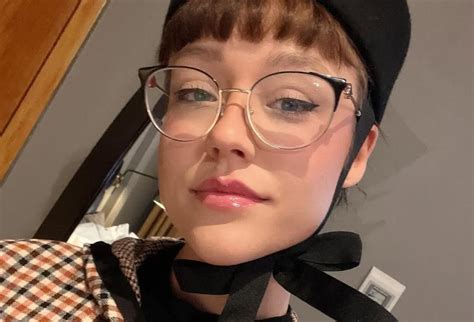 Who Is Sabrina Nichole Discover Her Life And Career The Biography World