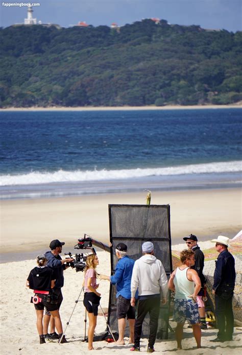 Isabel Lucas Isabellucas Nude The Fappening Photo FappeningBook