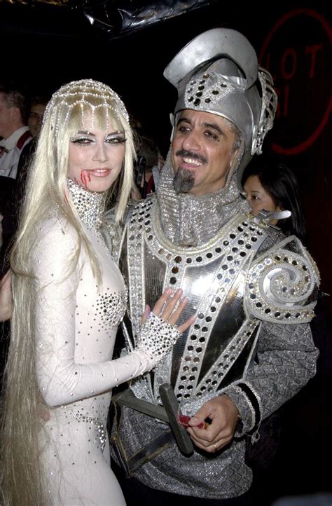 Heidi Klums Best Looks 32 Iconic Outfits Through The Years Cbpg