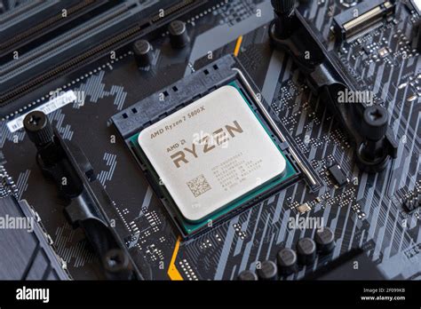 Vancouver Canada Circa AMD Ryzen Processor Seated On Motherboard Stock Photo Alamy