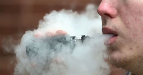 Cancer Risk Warning Over Vaping And Barbie Drug Used For Tanning Archyde