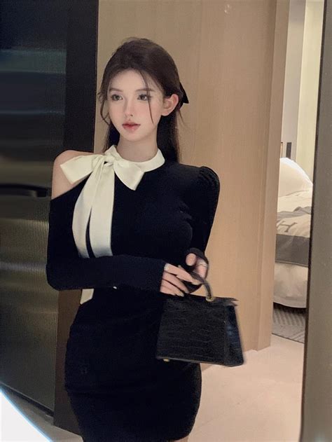 연말룩 크리스마스룩 하객룩 하객패션 벨벳 리본 숄더 언발 미니원피스 에이블리