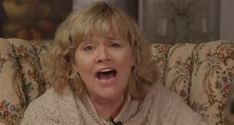 سامانثا ماركل تهاجم هاري وميغان وتتهم أختها بالكذب Et بالعربي