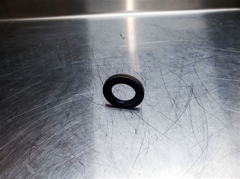 M66 Input Shaft Seal Genuine Ford Focus On Performance