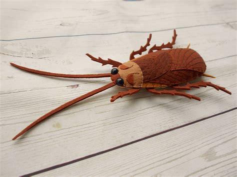 Cockroach Realistic Figure Felted American Cockroach Insect Figure Felt