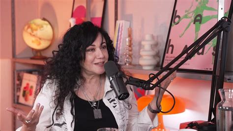 בשתיים ענת שריג מארחת את שלומית אהרון Youtube