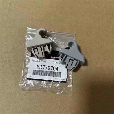 자동차 내부 선 바이저 행거 후크 클립 브래킷 버클 홀더 미쓰비시 파제로 몬테로 V73v7 티몬