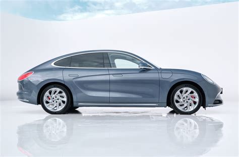 Así Es El Ora Lightning Cat Definitivo Que Llegará A Europa