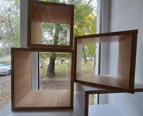 Розпродаж Полиця настінна для книг сувенірів навісна комплект із 3 420 грн Меблі для