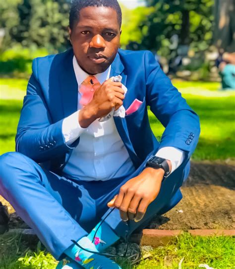 Semeon Gondwe Semeongondwe25 • Instagram Photos And Videos